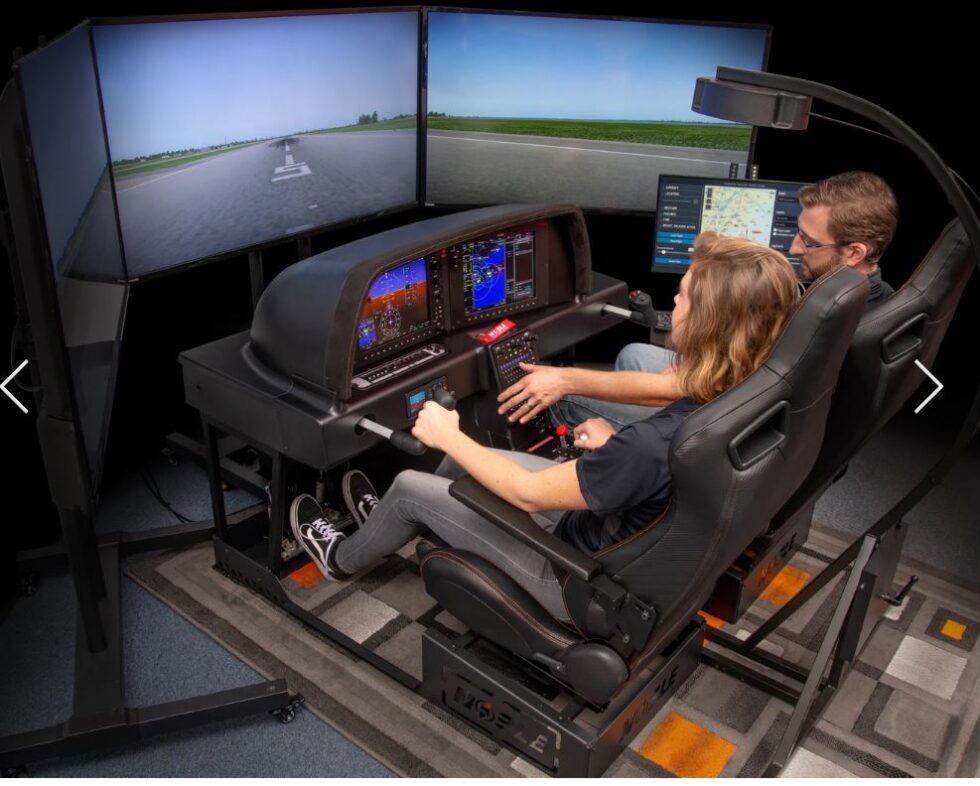 NFS Cirrus Dual Flight Simulator - Leading Edge Aviation